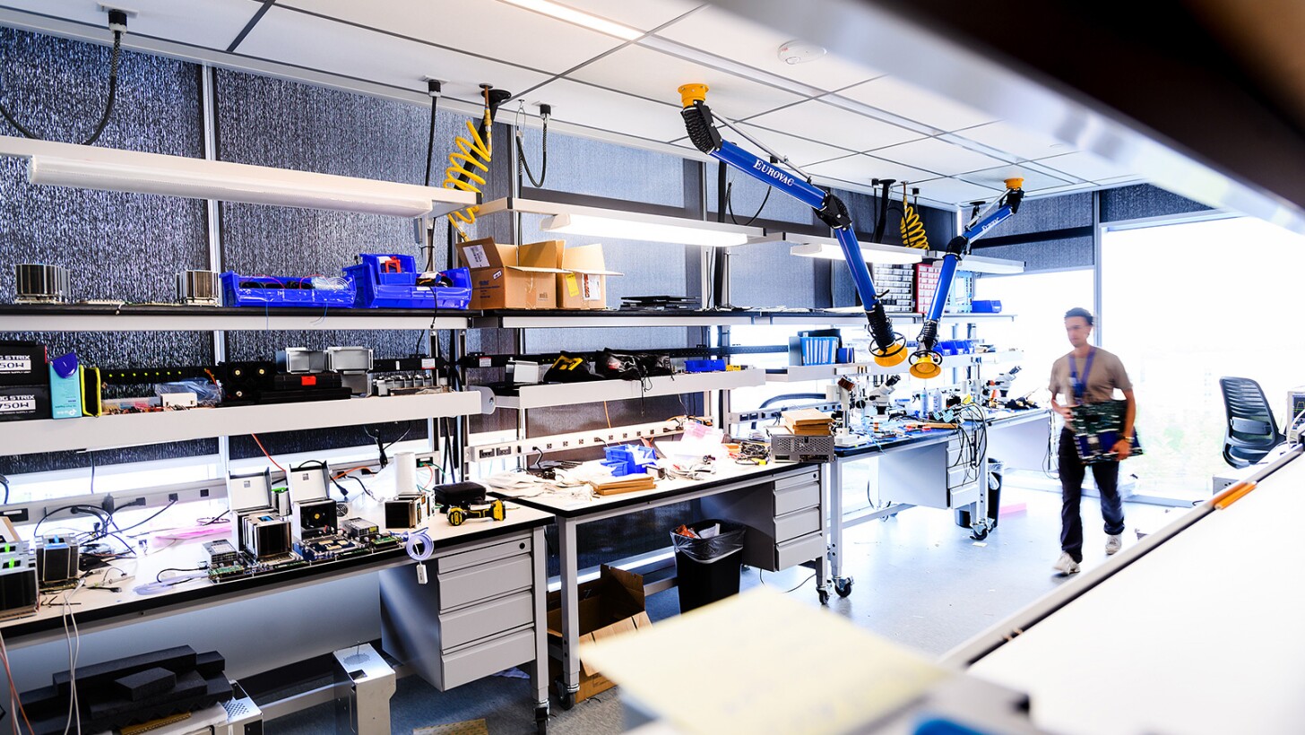 Home - Amazon Sustainability