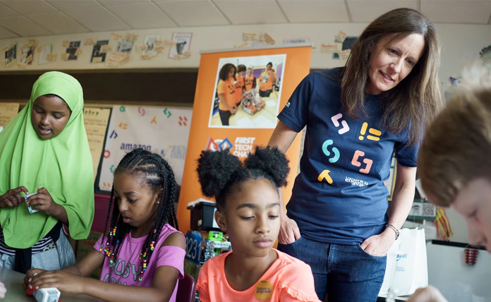 Amazon Sustainability | Building a Better Future Together