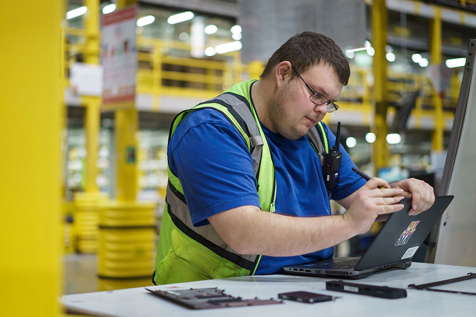 Amazon Sustainability | Building a Better Future Together